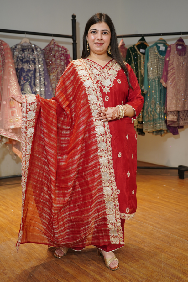 Aarisha Red Suit Set With Zari Embroidery - Apella