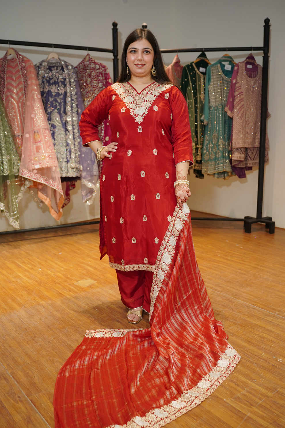 Aarisha Red Suit Set With Zari Embroidery - Apella