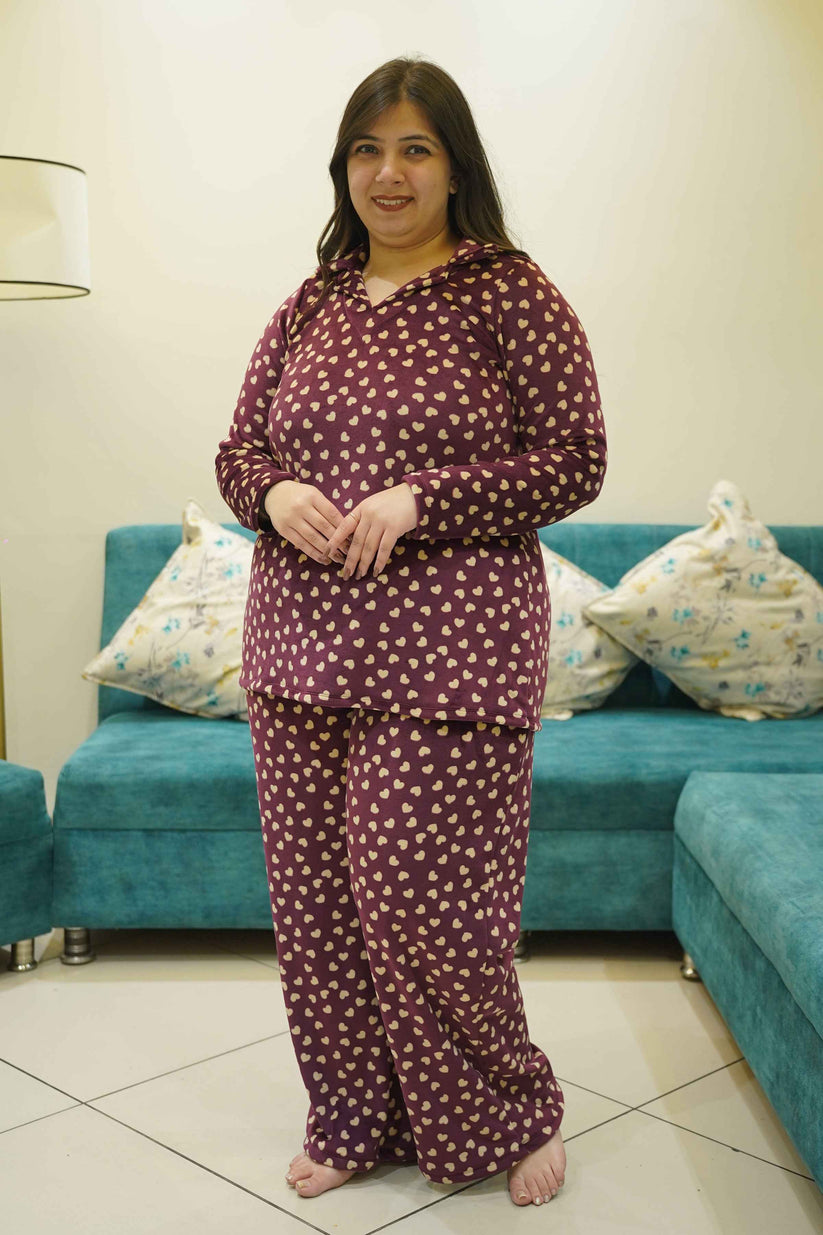 Mulberry Hearty Velvet Night Suit - Apella