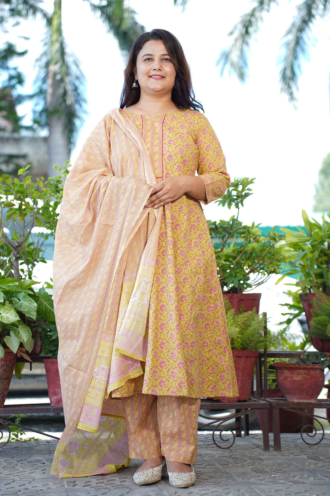 Buy Plus Size Salwar Kameez & Plus Size Suits For Women - Apella