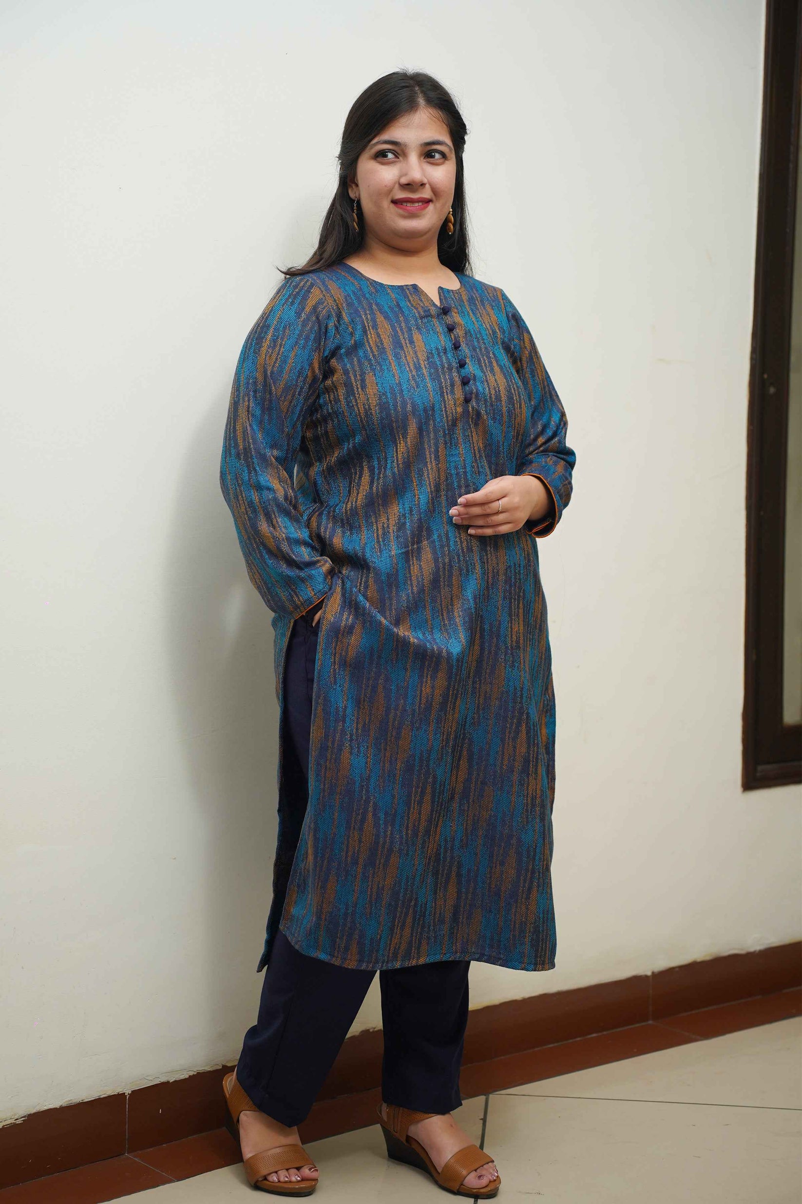 Buy Plus Size Midnight Weave Woollen Kurta Set | Apella - The XS to ...