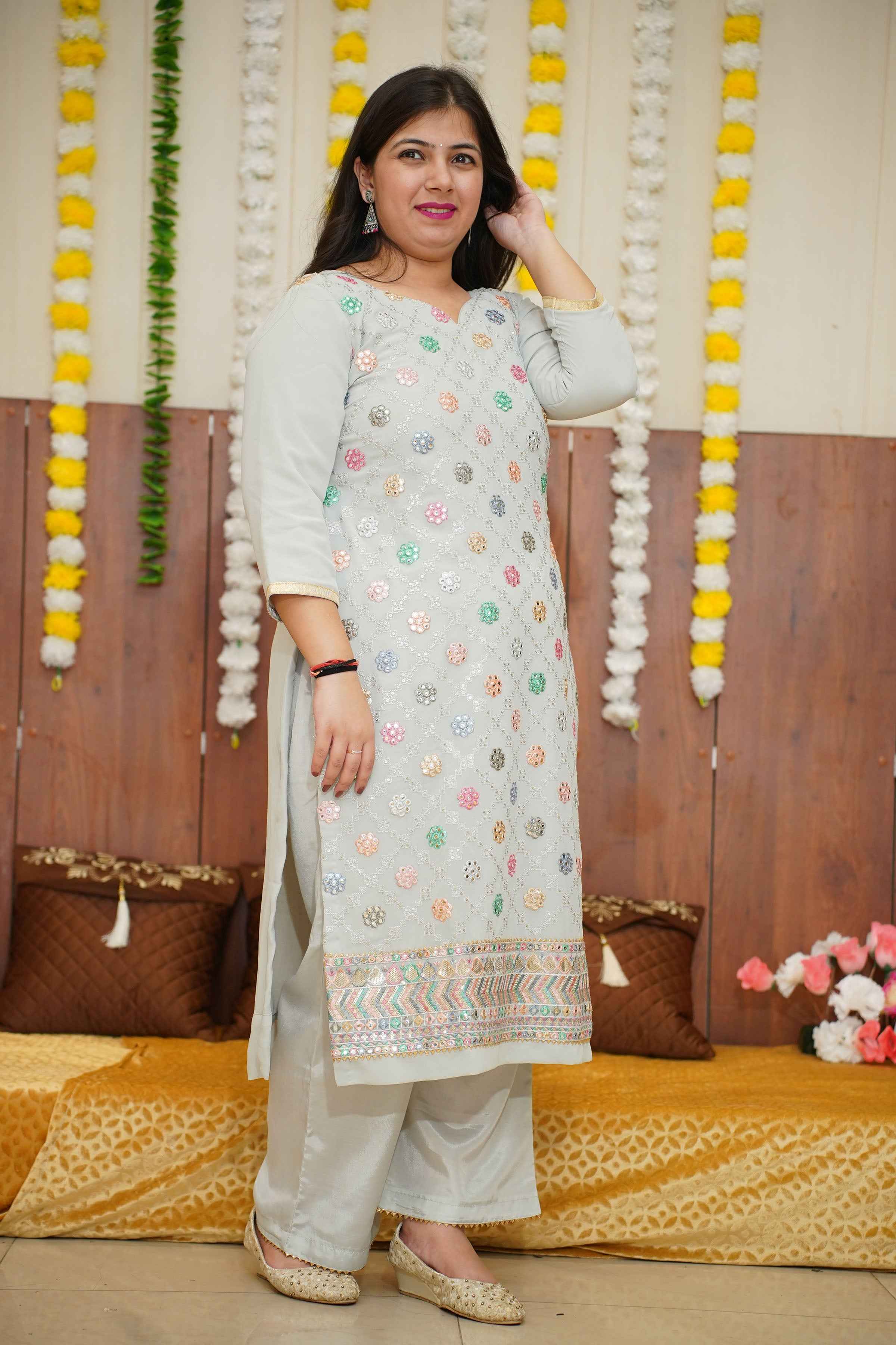 Buy Georgette Suit & Fancy Suits For Women - Apella